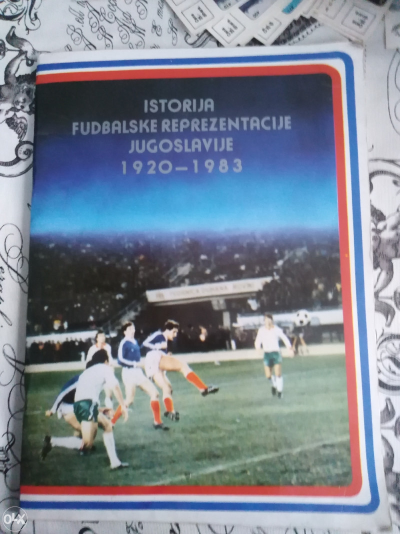 Album sa slicicama Istorija fudbalske reprezentacije - Sličice i albumi ...