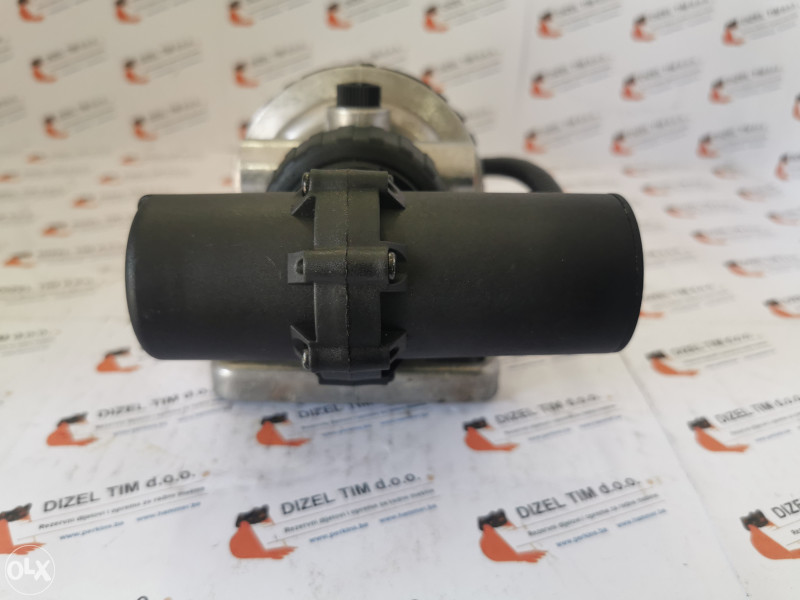 Ac pumpa CAT Caterpillar Perkins JCB 361-9554 - Rezervni dijelovi - OLX.ba