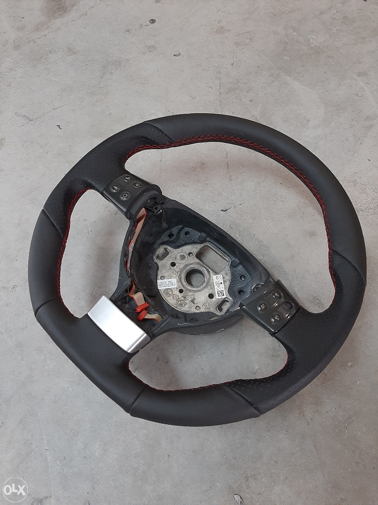 Golf 5, Passat b6, EOS volan GTI sa komandama MF - Volani - OLX.ba