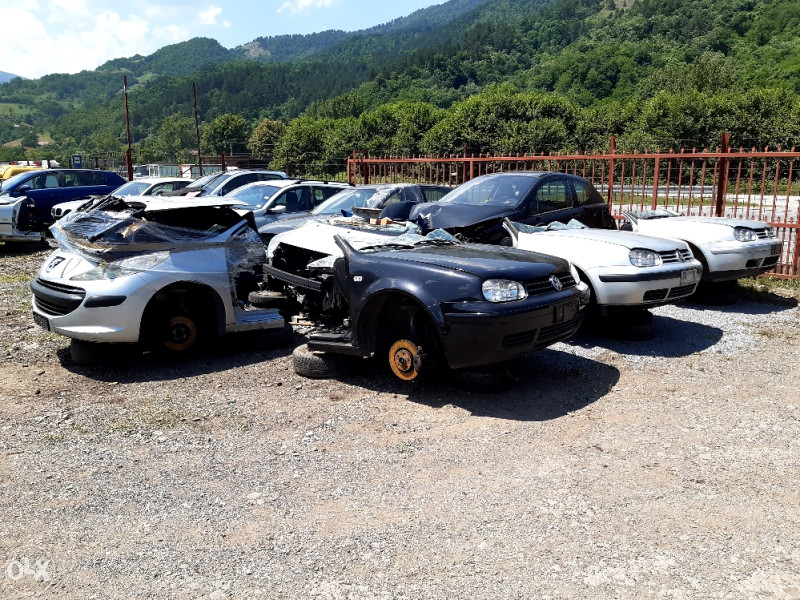 AUTO OTPAD HADID auto dijelovi DJELOVI - Automobili u dijelovima - OLX.ba