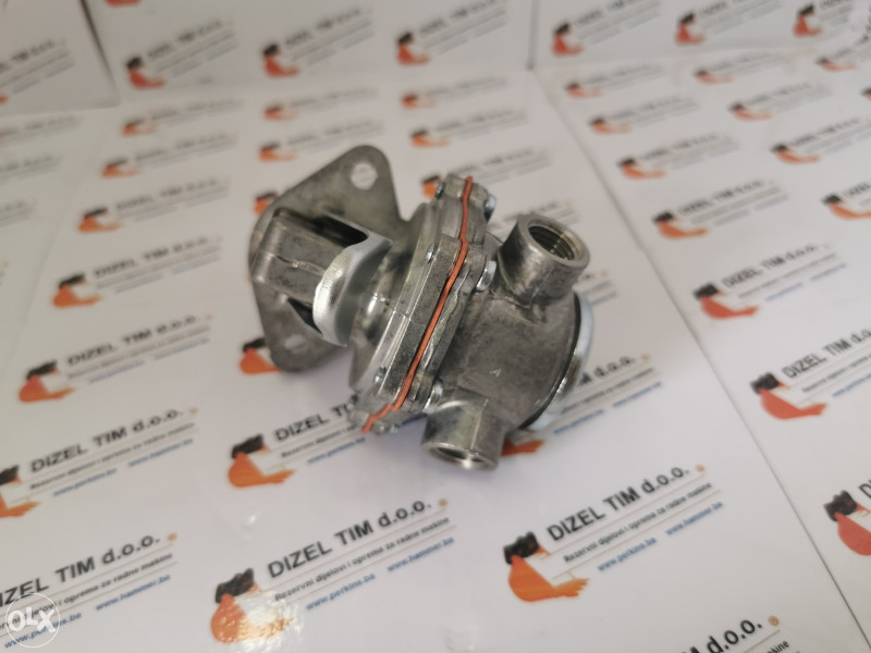 AC pumpa DEUTZ 04157223 - Rezervni dijelovi - OLX.ba