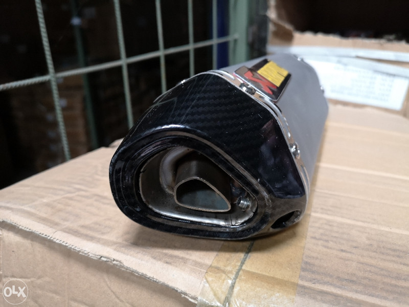 Auspuh akrapovic - Izduvni sistemi - OLX.ba