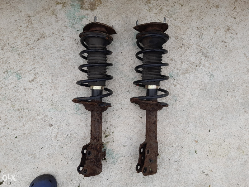 Opruga opruge toyota yaris tojota jaris 2005 g - Vozila - Amortizeri i ...