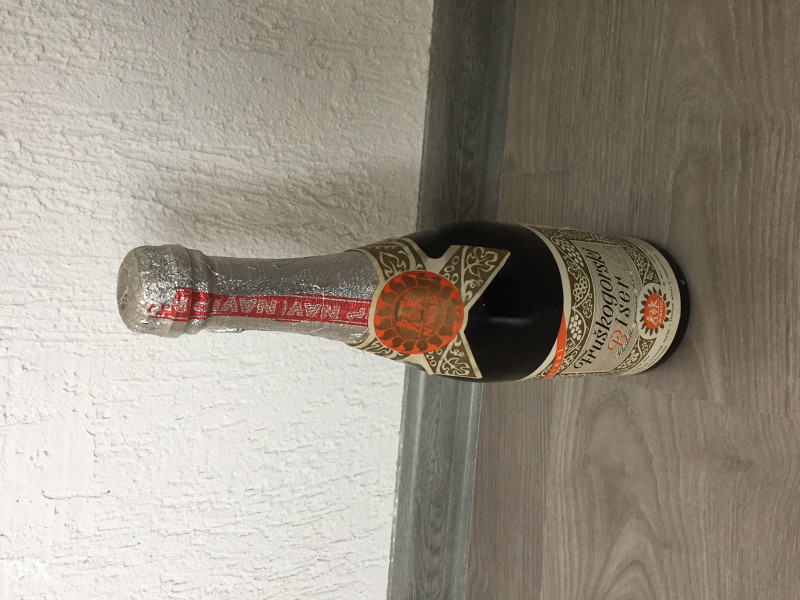 Vino-Šampanjac Fruškogorski Biser - Vina - OLX.ba