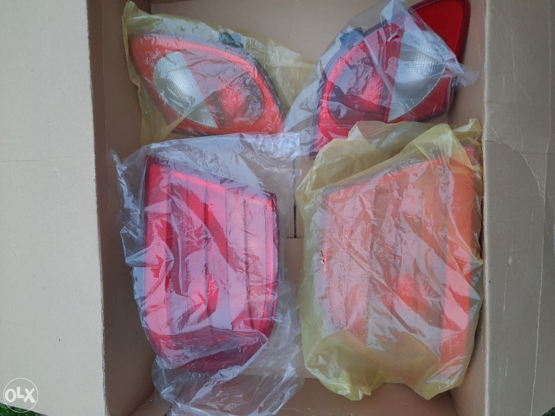 Mercedes-Benz W210 Okonja Nove Stopke - Farovi i Štopke - OLX.ba