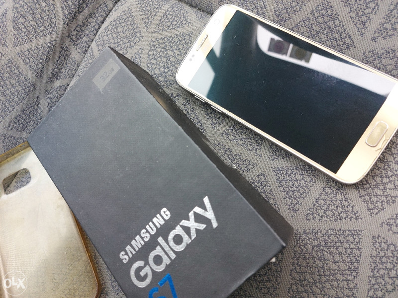 Samsung S7 32 GB Gold Platinum - Mobiteli - OLX.ba