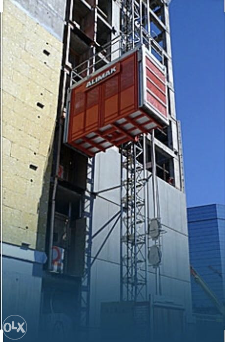GRADJEVINSKI LIFT - DIZALICA SA KORPOM - Skele i oprema za visinske ...