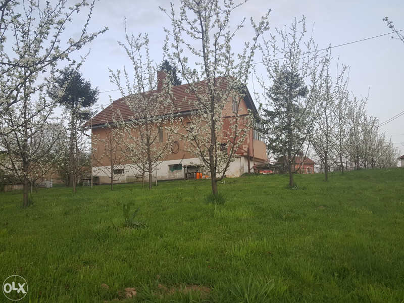 Kuca Vikendica sa vocnjakom, na 2500m2, Kiseljak Tuzla - Vikendice - OLX.ba