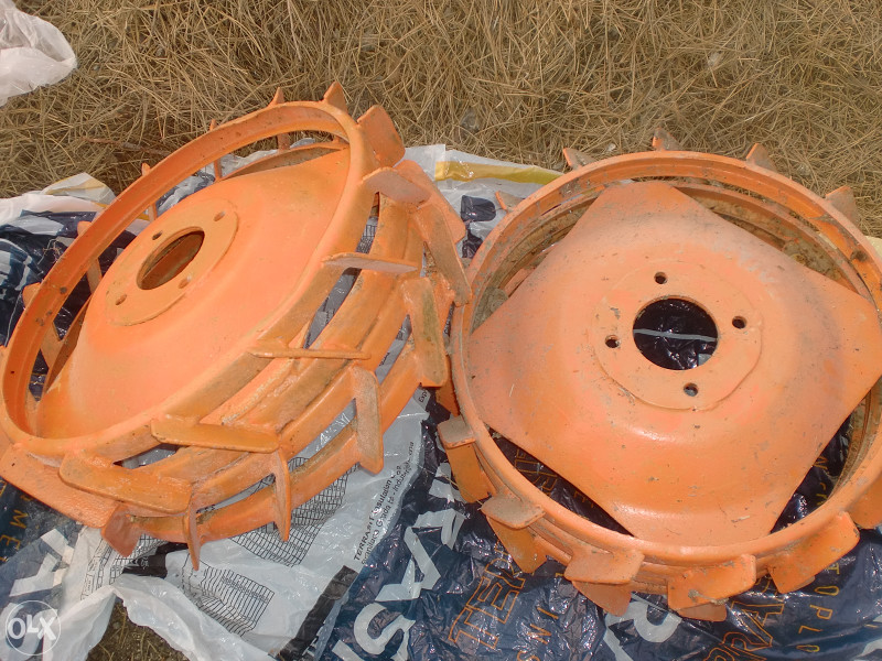 Željezni točkovi za IMT 509 - Gume i felge za traktore - OLX.ba