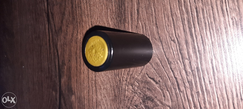 Pvc kapice za flasa 80kom - Ostalo - OLX.ba