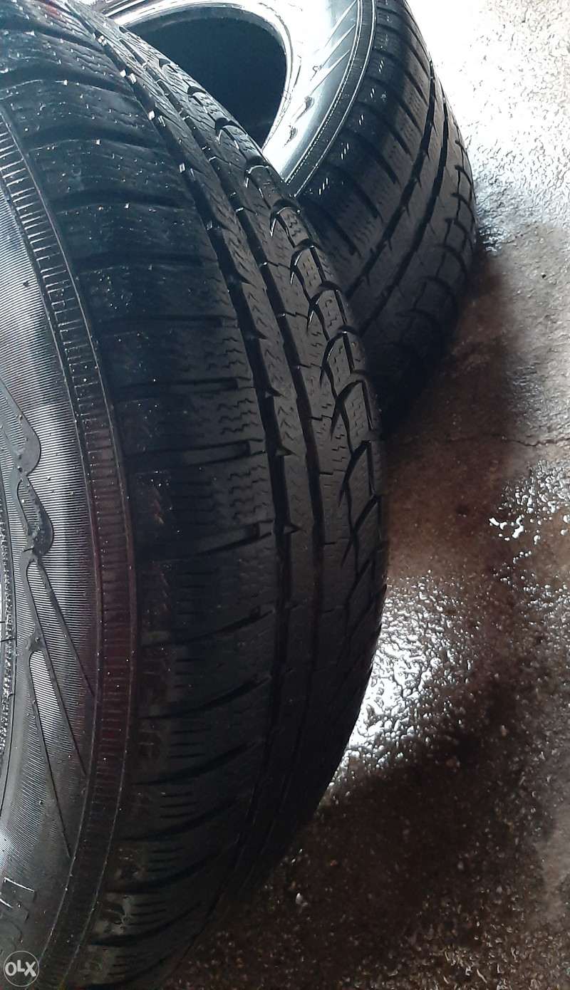 2x Gume 235 50 18 NOKIAN R18 dot2016 - Gume - OLX.ba