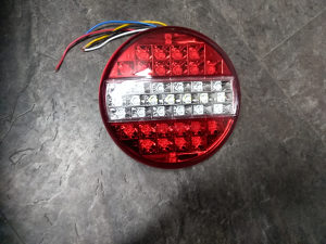 Stop lampe led diode za kamione i prikolice 12-24v univ - Vozila ...