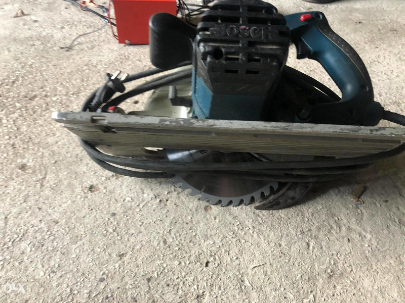 Cirkular rucni BOSCH 2200W - Cirkulari - OLX.ba