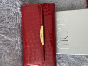 Mona novcanik nov,crveni - Odjeća i obuća - Novčanici - Banja Luka - OLX.ba