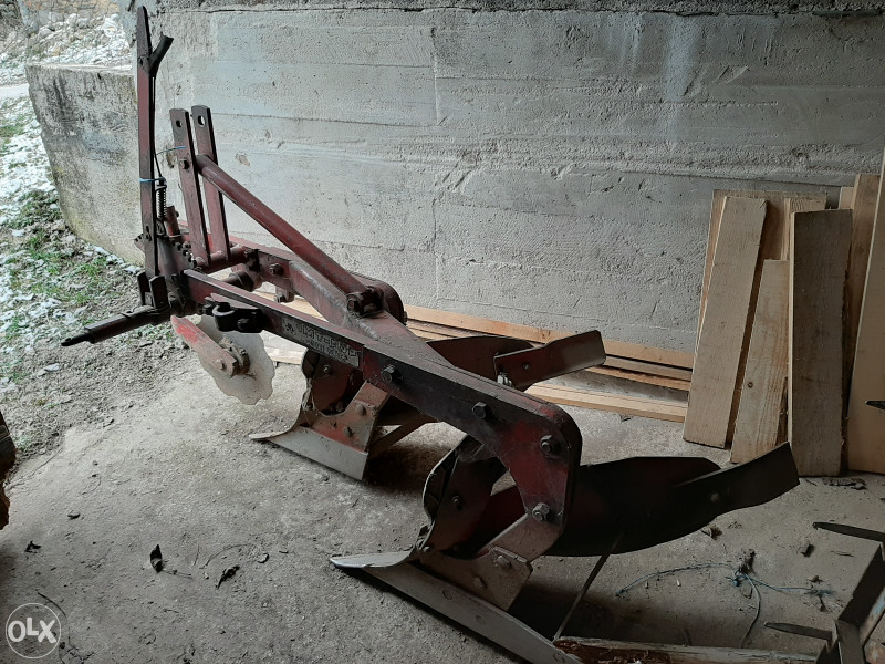 Plugovi IMT - Plugovi - OLX.ba