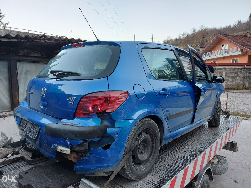 Peugeot 307 , 2.0 hdi , 4 vrata , bih papiri - dijelovi - Automobili u dijelovima - OLX.ba