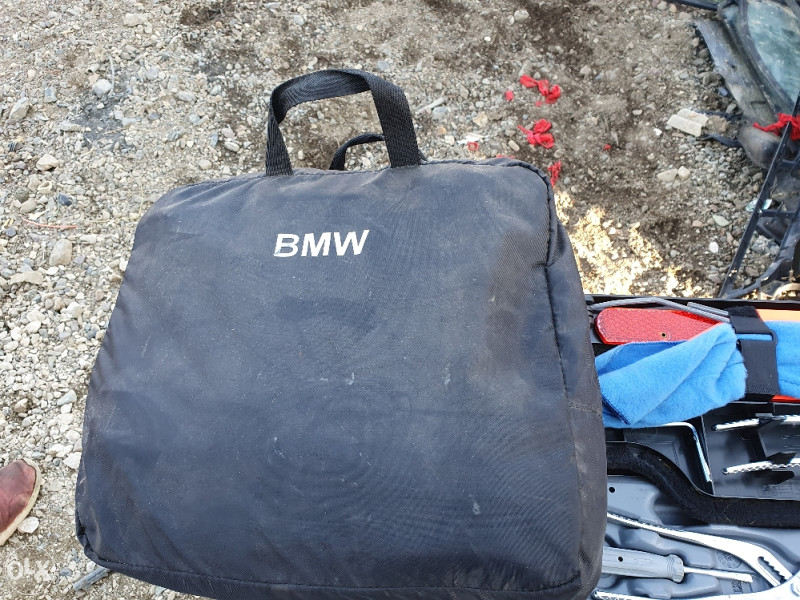 Bmw e36 e34 e46 e39 e38 e60 e61 Alat prva pomoc trokut - Alat i pribor - OLX.ba