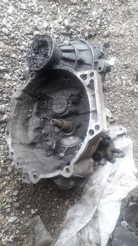 Mjenjac Audi A3 1.9 0A4 301 107 H - Mjenjači za automobile - OLX.ba
