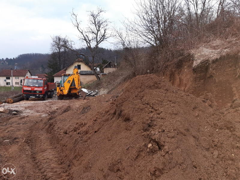 Humus,zemlja,gotov beton,pjesak,sljunak,tampon - Zemlja za cvijeće - OLX.ba