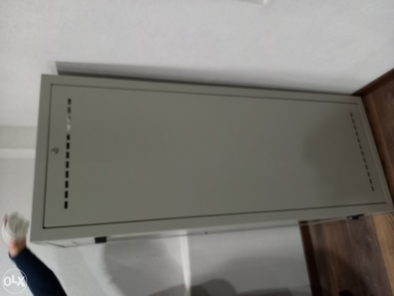 Rack Ormar - Dijelovi i oprema - OLX.ba