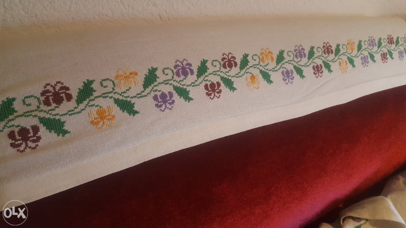 Jambezi vezeni i heklani ručni rad - Dekorativni stolnjaci - OLX.ba