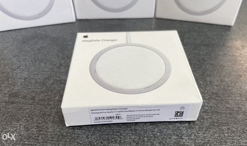 iPhone 12 13 14 pro max Magsafe bežični punjac ORIGINAL - Punjači - OLX.ba
