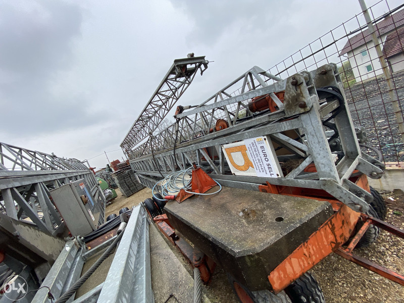 GRADJEVINSKI KRAN BENEDINI b28 - Kranovi i autodizalice - OLX.ba