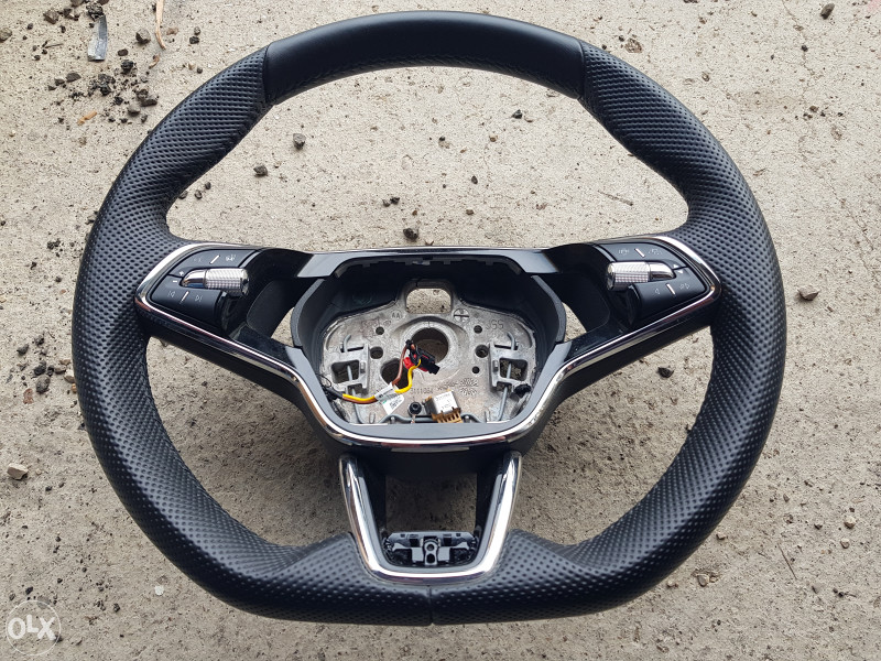 VOLAN SA F1 SKODA OCTAVIA IV VRS -5E3 419 093 AH - Volani - OLX.ba