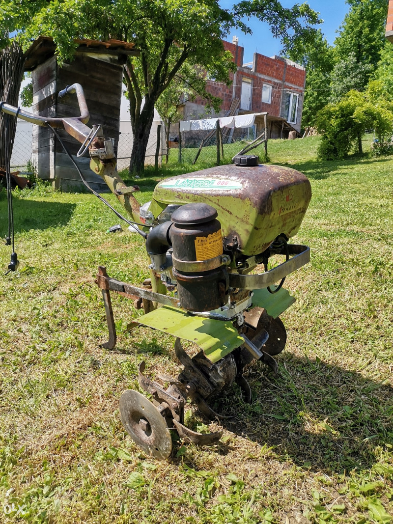 Freza Benassi - Kosilice i kopačice - OLX.ba