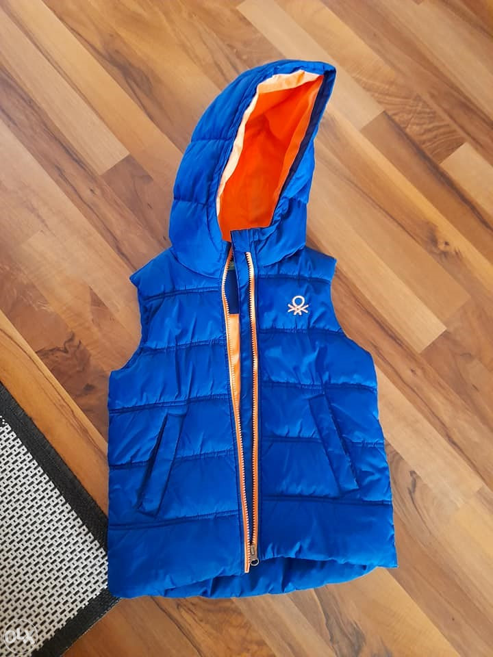 Dječija jakna bez rukava 6-7 god za proljeće i jesen - Odjeća - OLX.ba