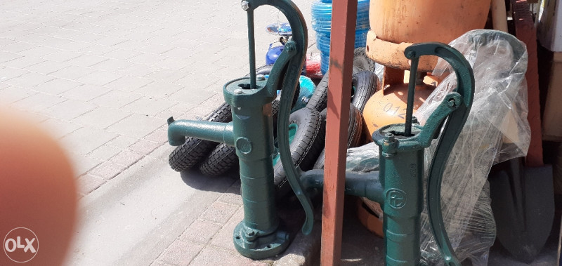 Ručna pumpa za vodu Fontana - Sustavi za navodnjavanje - OLX.ba