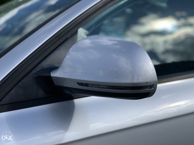 Retrovizor AUDI A4 B8 lijevi desni - Retrovizori za automobile - OLX.ba