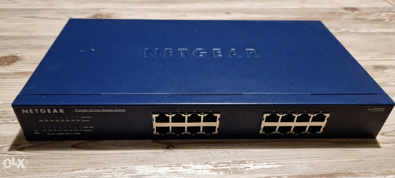 NETGEAR ProSafe Gigabitni Switch 16 portni JGS516 v2 - Switch - OLX.ba