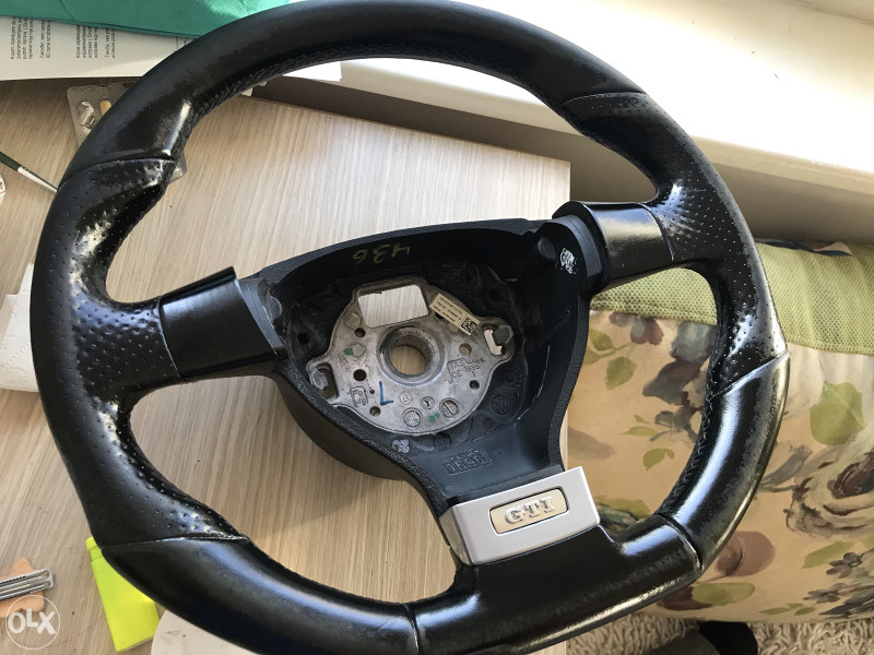 Volan GTI golf 5 - Volani - OLX.ba