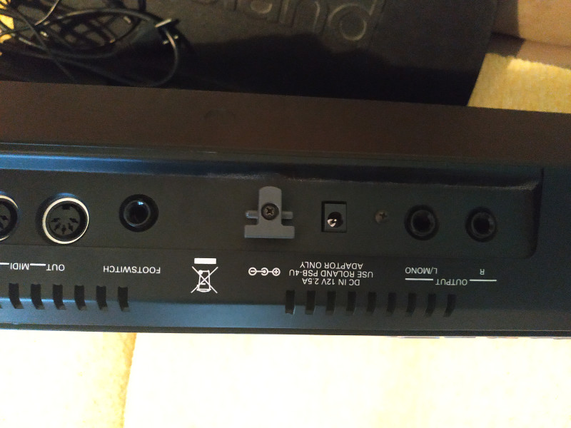 Roland EXR - e2 - Sintisajzer - OLX.ba