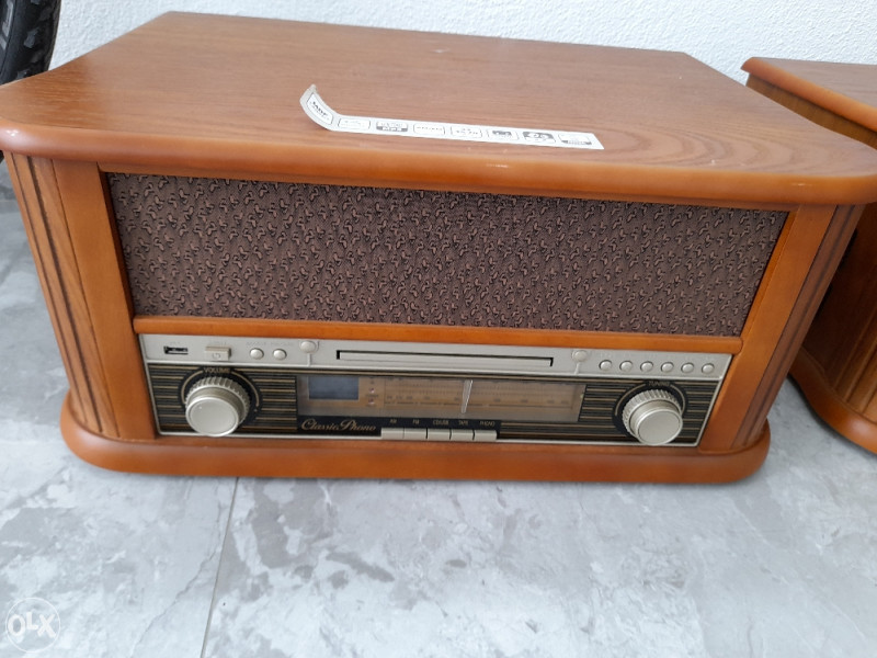 Gramofon Retro stil USB CD RADIO GRAMOFON - Gramofoni i ploče - OLX.ba