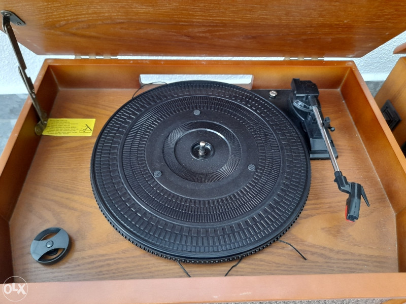 Gramofon Retro stil USB CD RADIO GRAMOFON - Gramofoni i ploče - OLX.ba