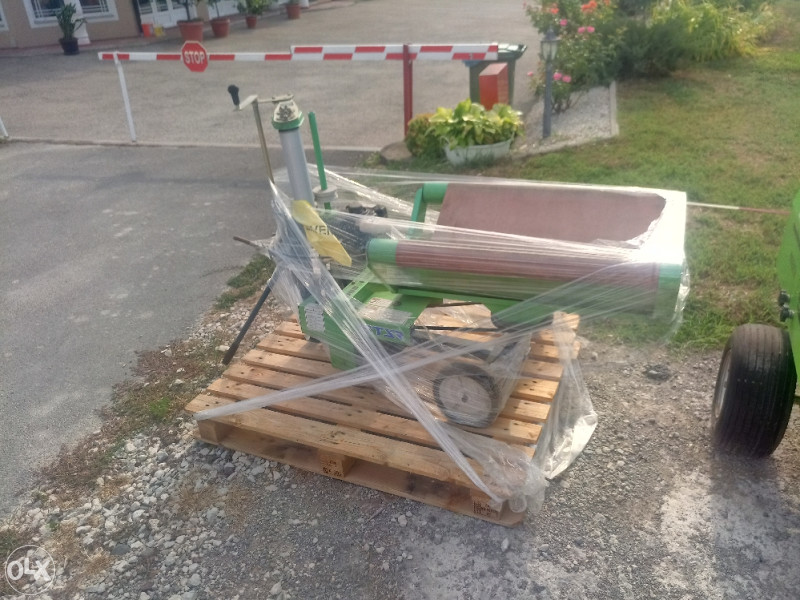 Mini rolo baler - Balirke - OLX.ba