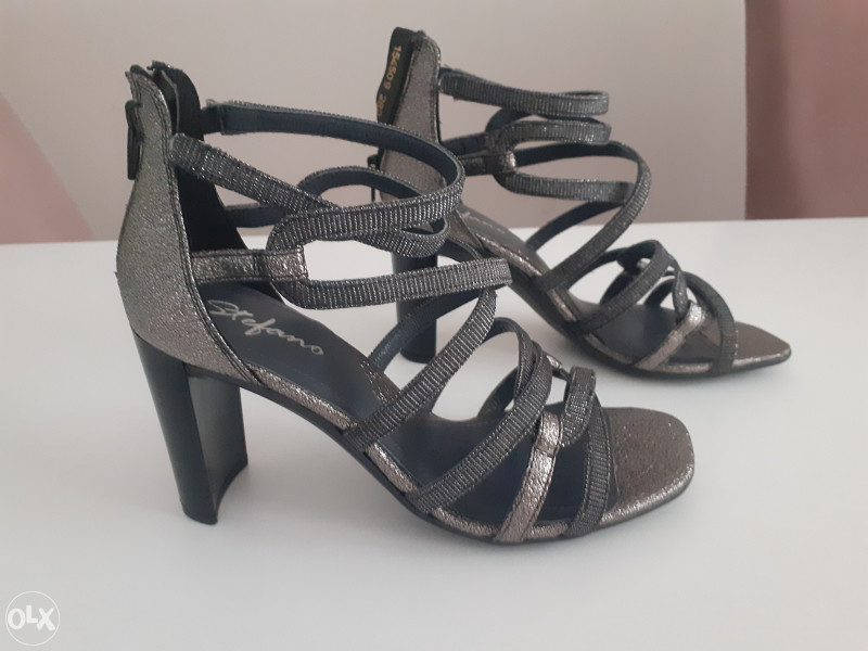 ZENSKE SANDALE NA STIKLU STEFANO - Sandale za žene - OLX.ba