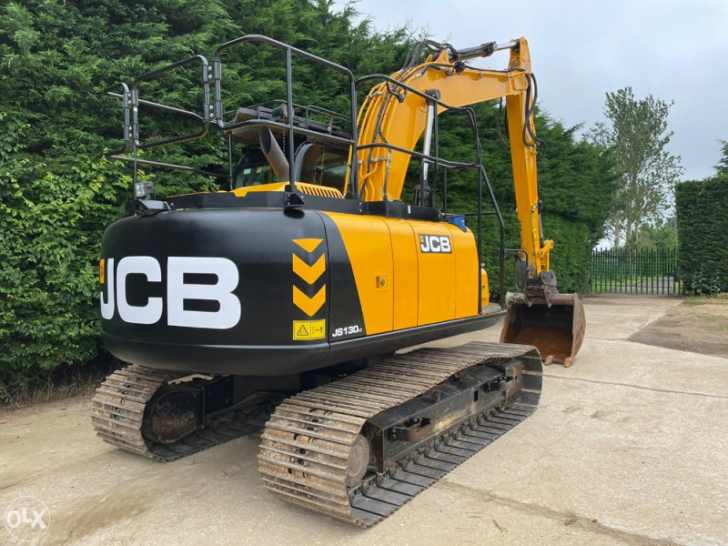 JCB JS131LC PLUS BAGER 14 tona - Bageri - OLX.ba