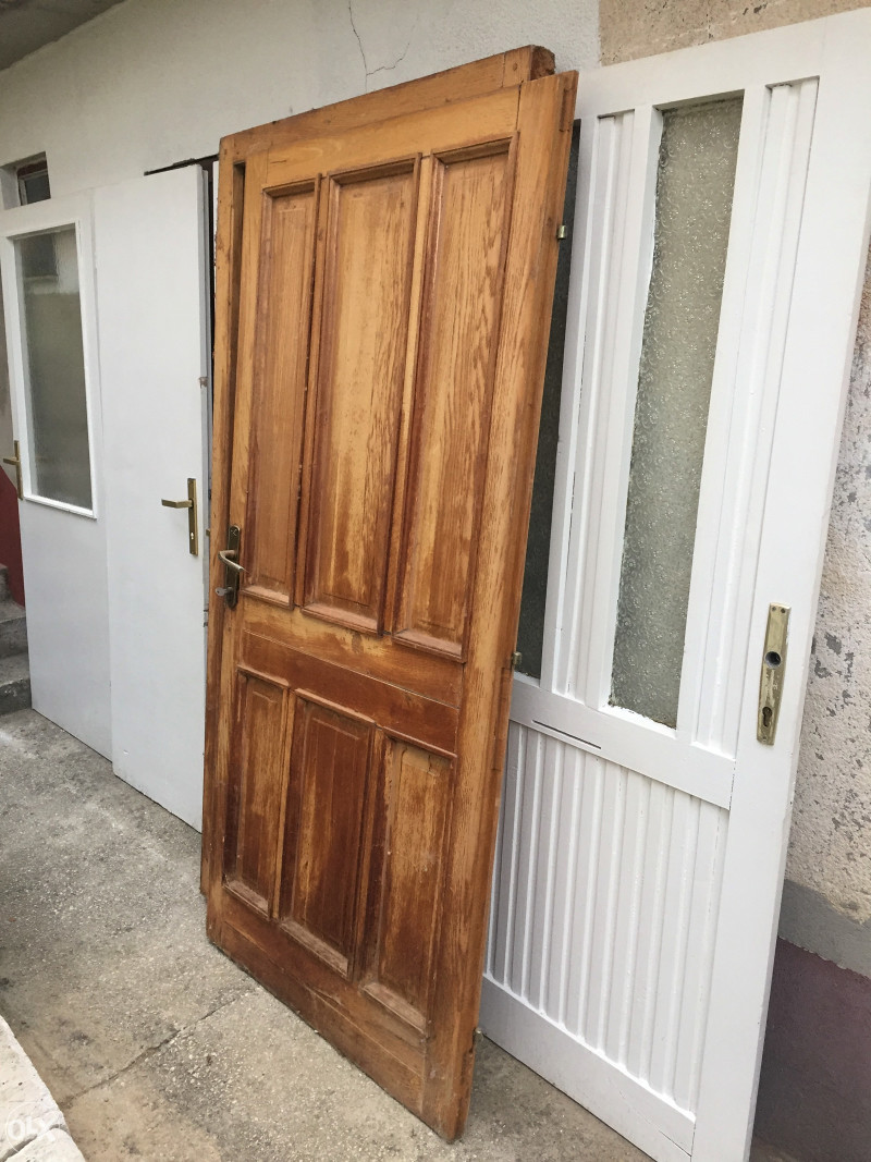 Hrastova ulazna vrata, polovna - Vrata - OLX.ba