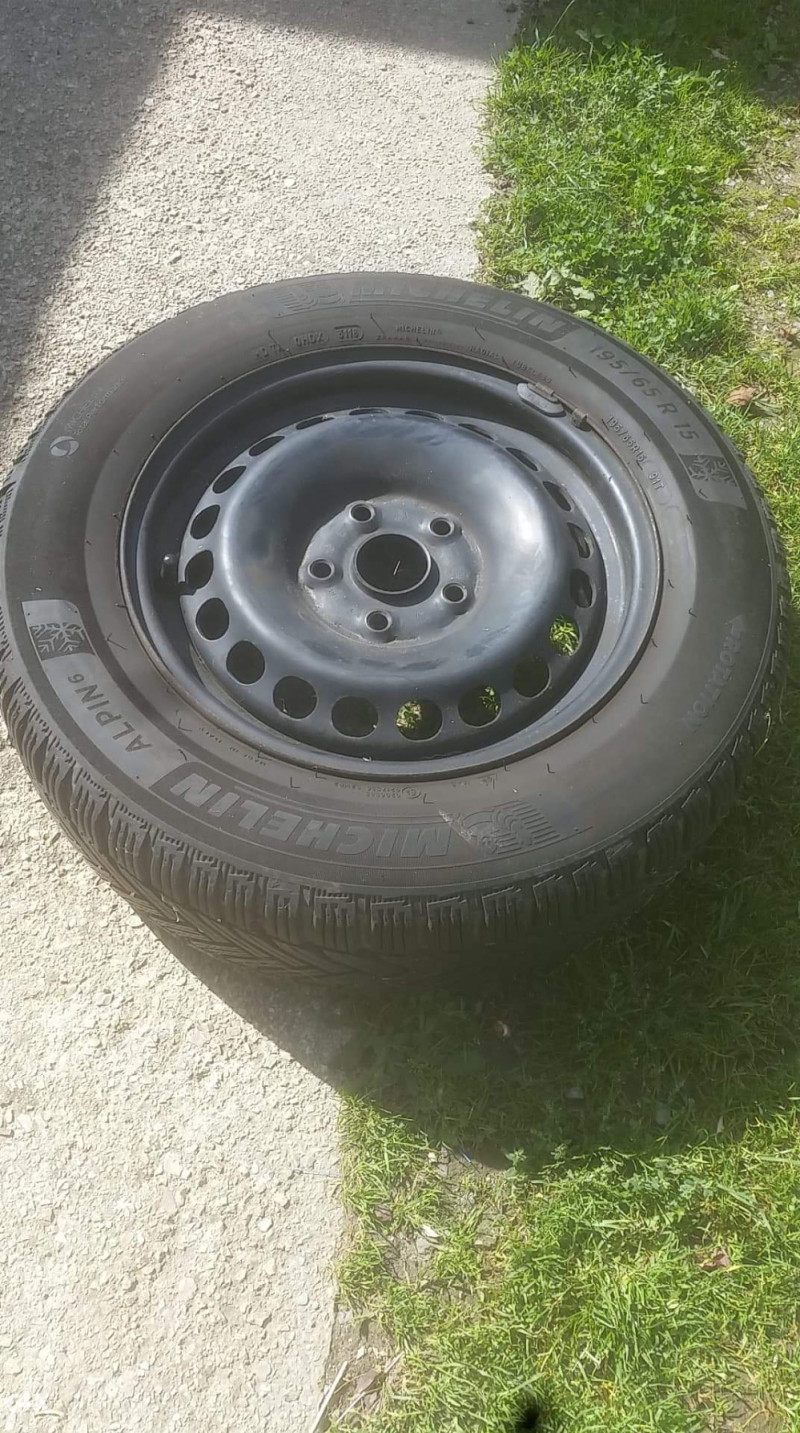 Felge Golf 7 i gume - Felge s gumama za automobile - OLX.ba