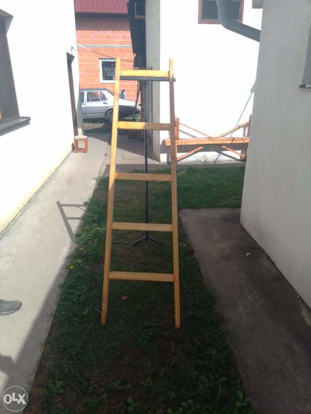 Drvene A lotre merdavine ljestve skale basamake - Ljestve - OLX.ba