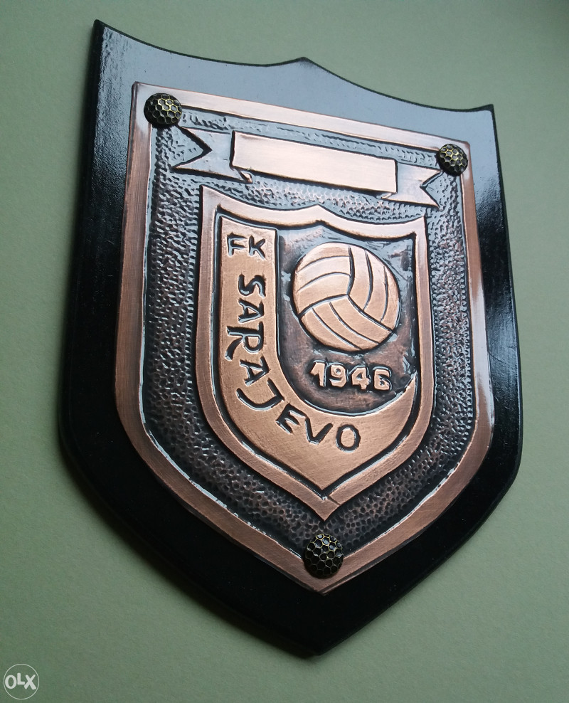 Bakrorez grb FK Sarajevo - Umjetničke slike - OLX.ba