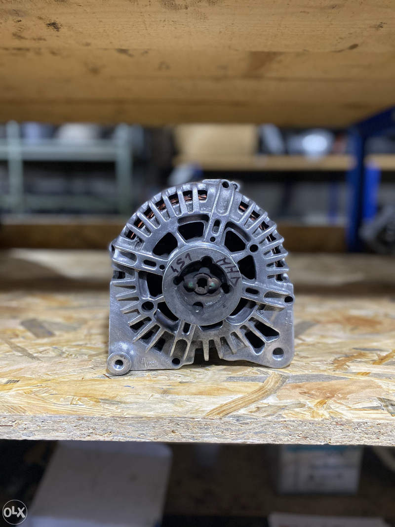 Alternator Start stop Smart ForTwo 1.0 MHD A0061519001 - Alternatori ...