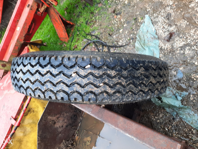 Gume i flege za prikolicu - Gume i felge za traktore - OLX.ba