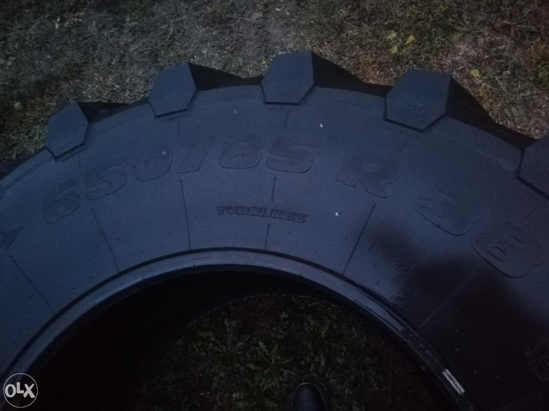 Traktorske gume 650/85 R38 - Gume i felge za traktore - OLX.ba