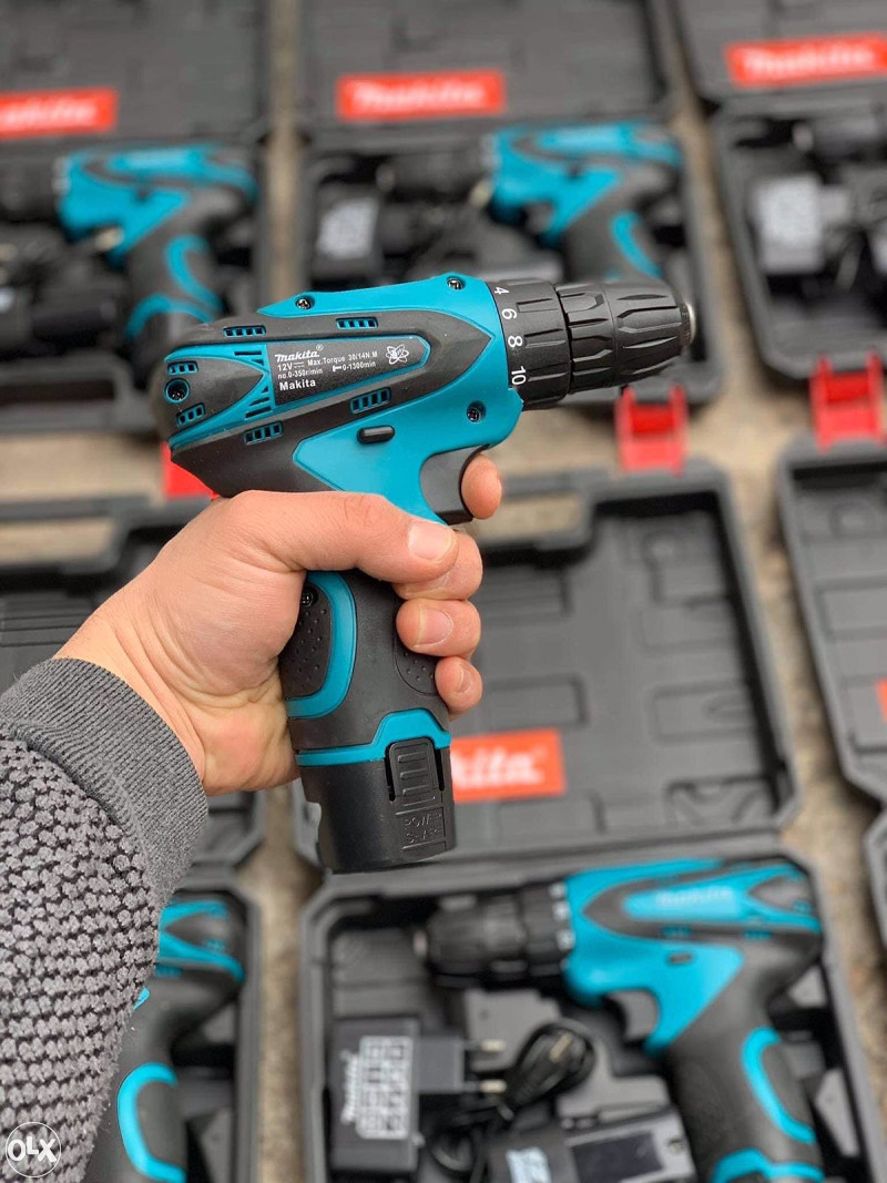 Makita busilica sa 2 baterije u koferu - Bušilice - OLX.ba