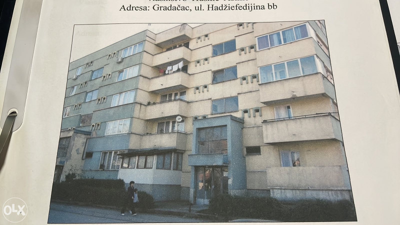 PRODAJEM 2 STANA GRADACAC CENTAR 105 m2 - Stanovi i apartmani - OLX.ba