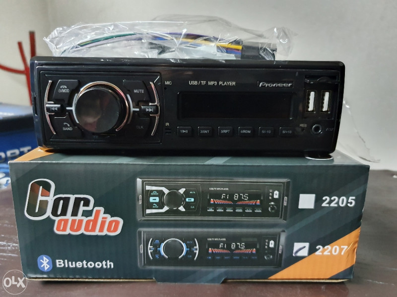 Radio za auto Pioneer - CD/DVD/MC/Radio player - OLX.ba
